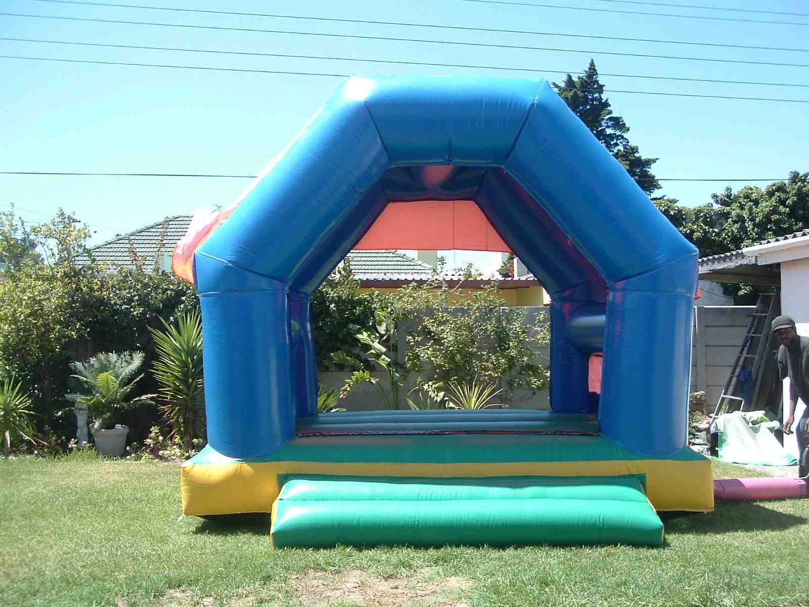 AA Castle Hire